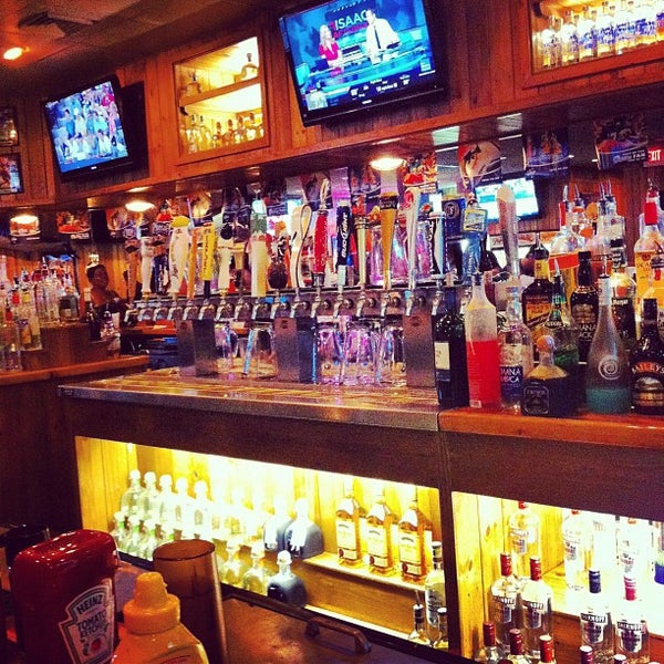 Miller's Ale House - Miami Lakes - Miami Lakes Town Center - 47 tips