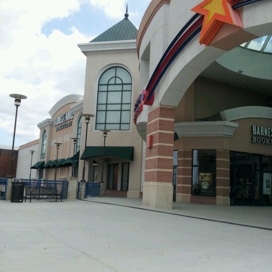 Photos at RiverTown Crossings Mall - Grandville, MI