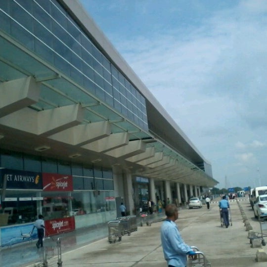 Photos at Lal Bahadur Shastri International Airport Varanasi (VNS ...