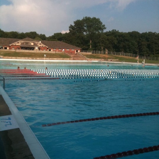 Photos at North Park Swimming Pool - 5 tips from 396 visitors