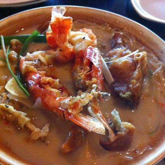 Chong Fatt Café (创发生虾鱼头米) - 9 tips de 784 visitantes