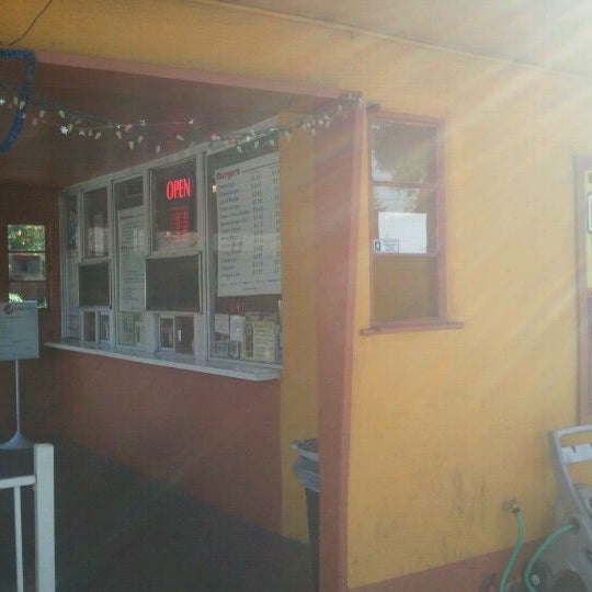 Snowhite Drive In - Lodi, CA