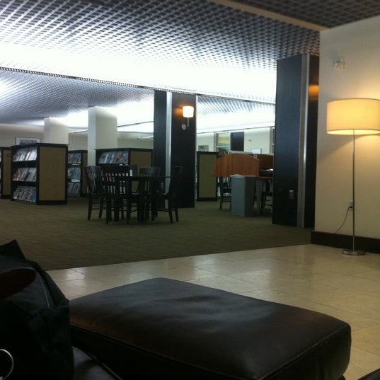 Photos at Jen Library - Library in Savannah