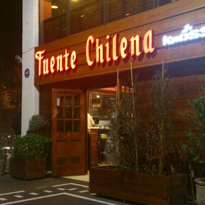 Fuente Chilena - Las Condes - Av. Apoquindo 4900, local 110
