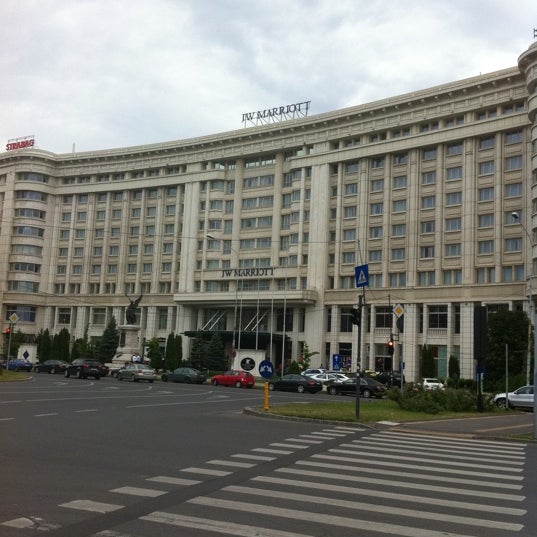 Photos at JW Marriott Bucharest Grand Hotel - 13 Septembrie - 76 tips