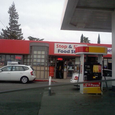 Shell - Fuel Station in Sacramento