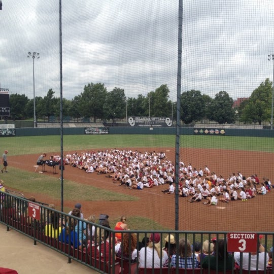 Fotos en Marita Hynes Field at the OU Softball Complex - 2500 Jenkins Ave