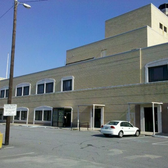 Old Sears & Roebuck Building - 2 E Henry St