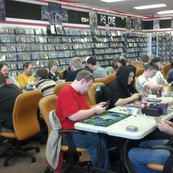 Geeks, Etc - 461 W Lincoln St