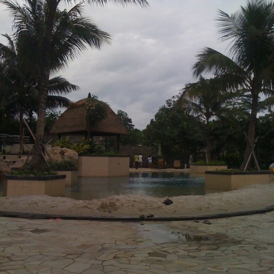 Photos at Swimming Pool Hamptons Park - Cilandak - Jakarta, Jakarta