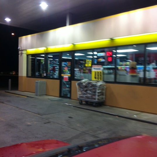 Corner Store - 1 tip