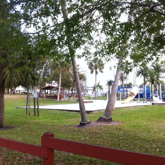 Shepard Park - W Ocean Blvd