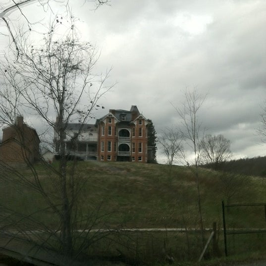 Major Graham's Mansion - Arts and Entertainment