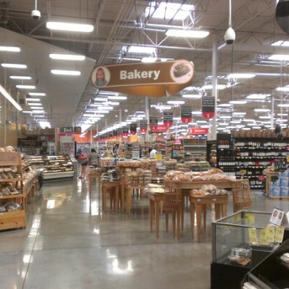 H-E-B plus! - Grocery Store