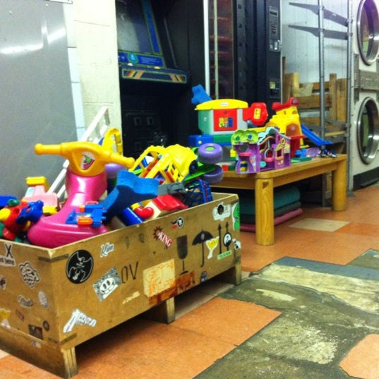 Bing Wong Wash Center - Laundry Service in Berkeley