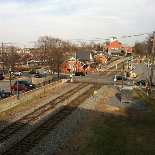 Gaithersburg MARC Station - Rail Station in Gaithersburg