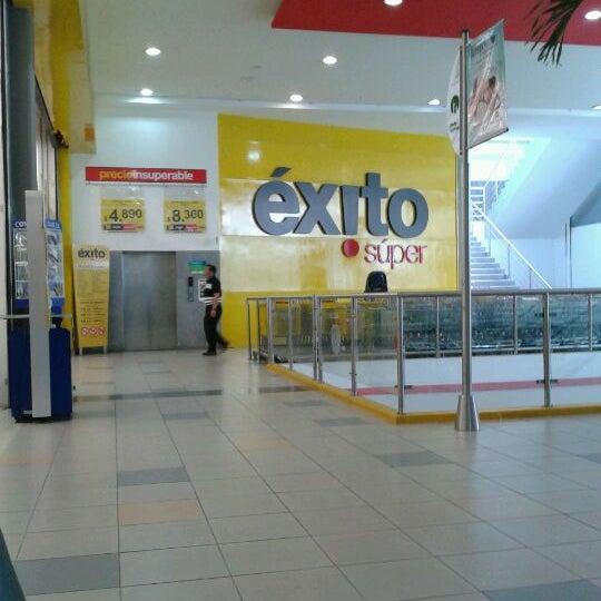 Exito - Grocery Store in Santiago de Cali