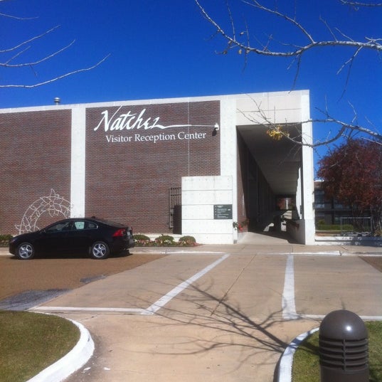 Natchez Visitor Reception Center - Tourist Information and Service