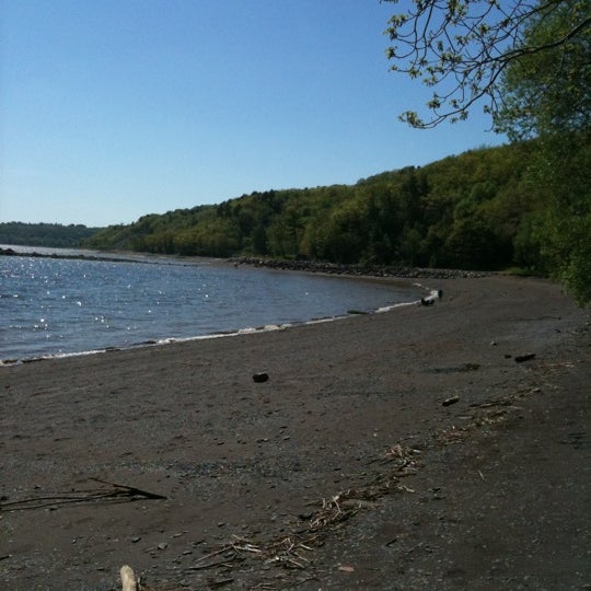 Plage Jacques Cartier - Cap-Rouge, QC