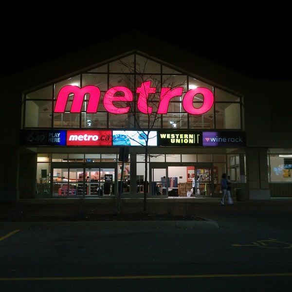 Metro - Supermarket in Whitby