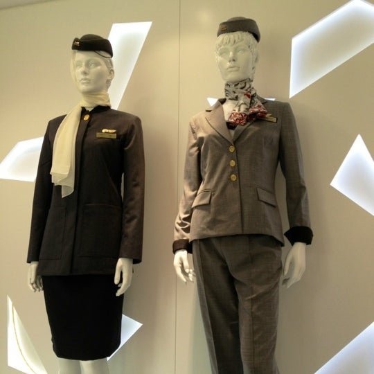 Etihad Uniform Store @ EY PLAZA - 2 tips from 96 visitors