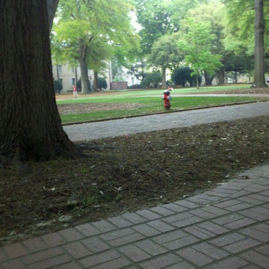 Rutledge College - College Academic Building in Columbia
