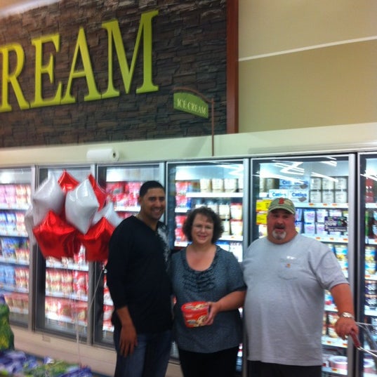 Geissler's Supermarket - Grocery Store