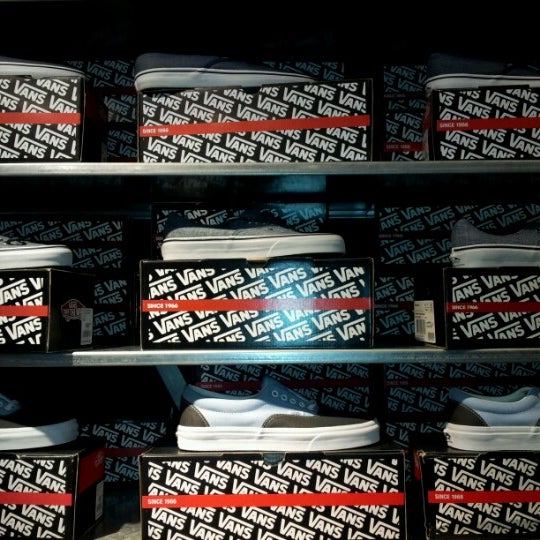 America Today - Clothing Store in Hasselt