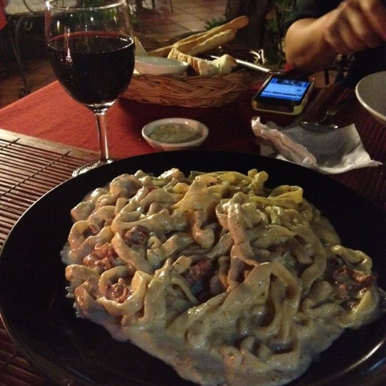 Pum Pui Italian Restaurant - Italian Restaurant