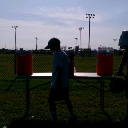 Emery hamilton sports complex - West Colonial - 0 tips