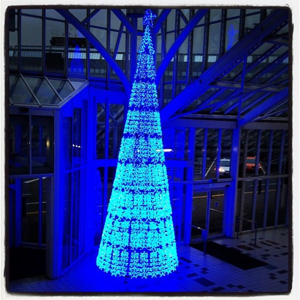 Rivergate Shopping Centre - Shopping Mall in Irvine