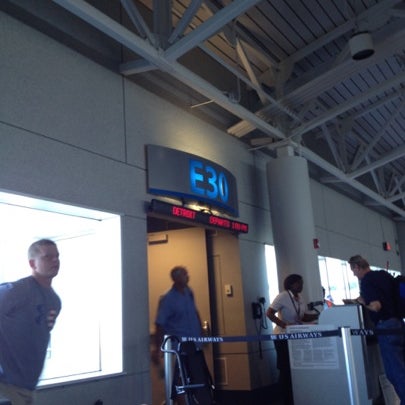 Photos at Gate E30 - 3 tips from 912 visitors