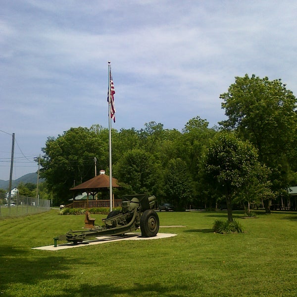 Grogan Park - Playground in Gate City