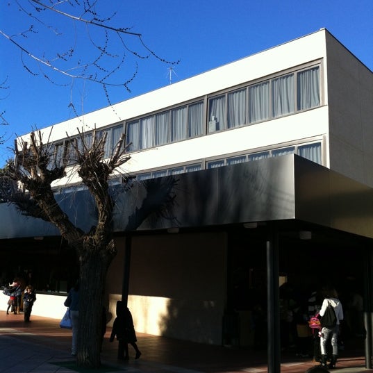 Trinity College - Education