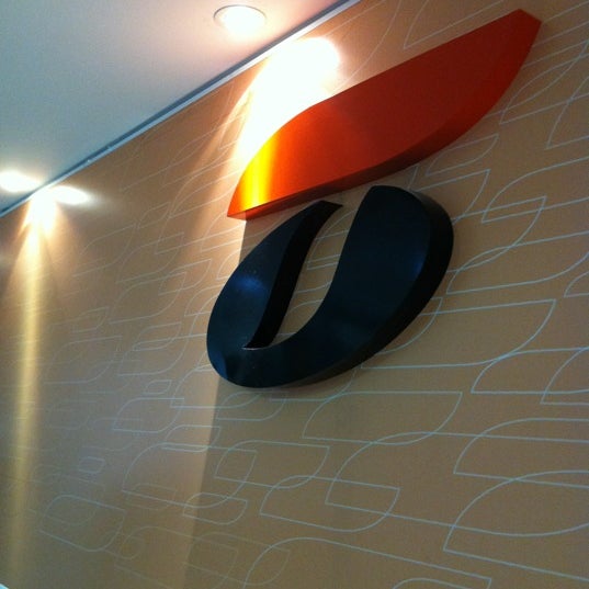 Thanachart Bank (ธนาคารธนชาต สาขาศรีราชา) - Bank