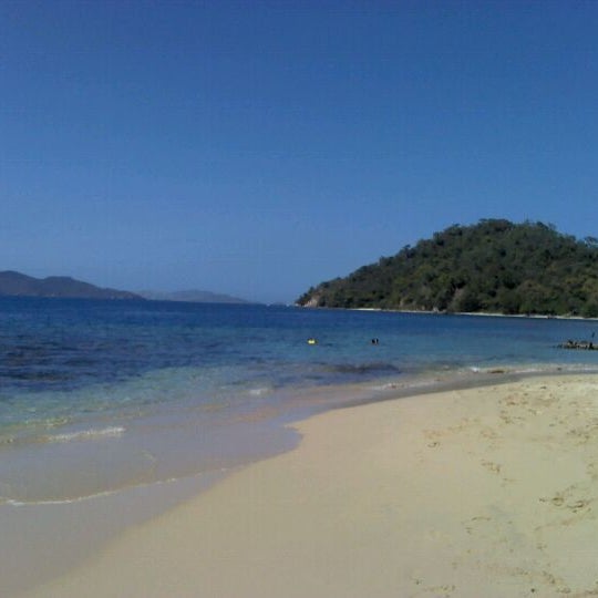 Isla De Arapo - Playa Colorada, Estado Sucre
