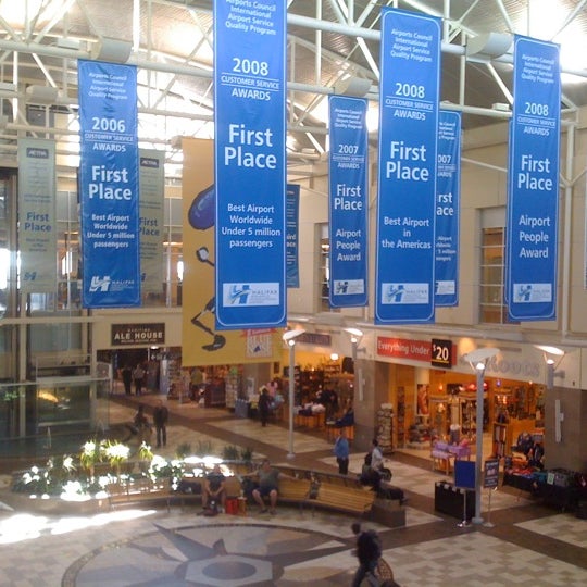 Photos at Halifax Stanfield International Airport (YHZ) - 1 Bell Blvd
