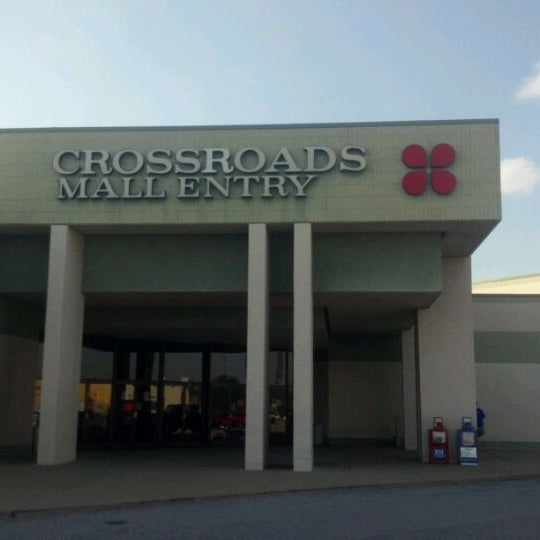 Crossroads Mall - 7 tips
