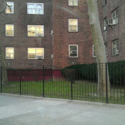 Photos at NYCHA - Lincoln Houses - Housing Development in East Harlem