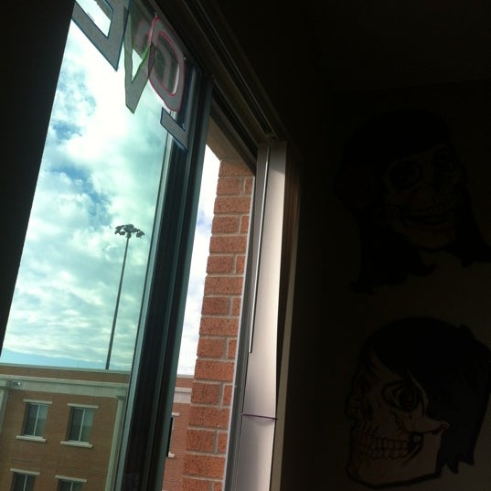 Legends Hall - 221 North Texas Blvd