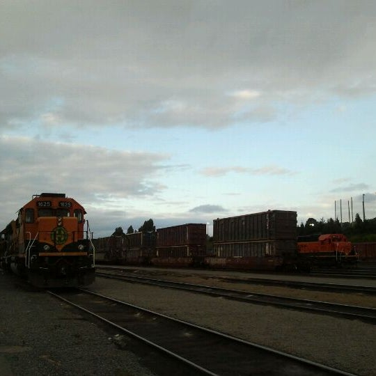 Photos at BNSF (Balmer Yard) - Interbay - 4 tips