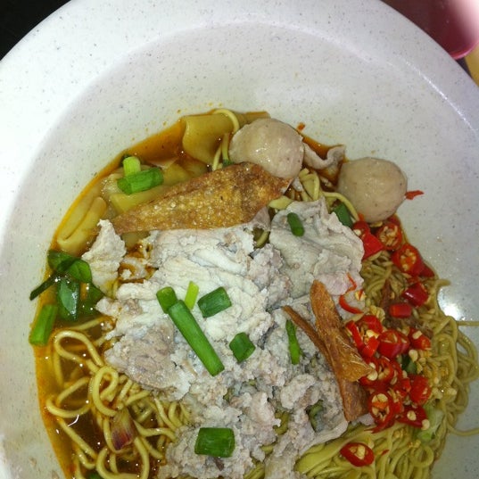 Tai Wah Pork Noodle (High Street) 大华肉脞面 (水仙门) - Asian Restaurant in ...