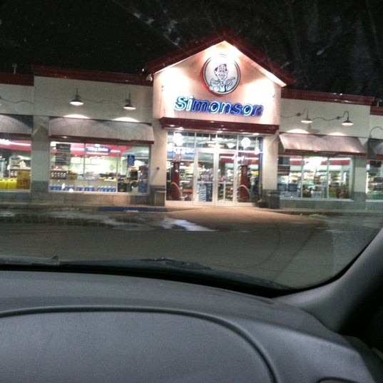 Simonson Station Store - Village West - 3810 Main Ave