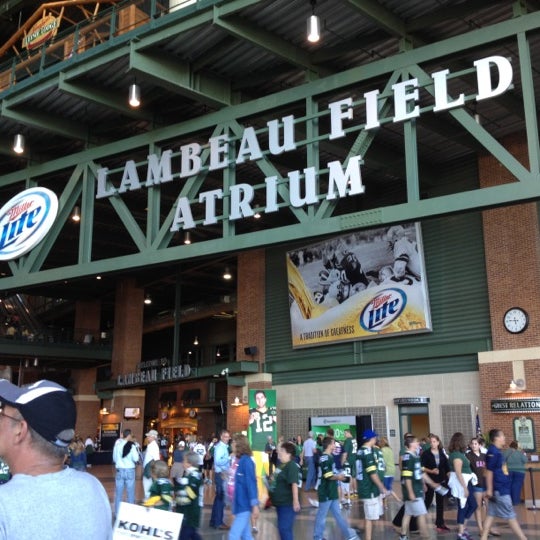 Lambeau Field Atrium - Lambeau Field - 1265 Lombardi Ave