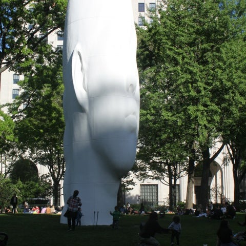New York Public Library - Grand Concourse Library - Library in Mount Eden