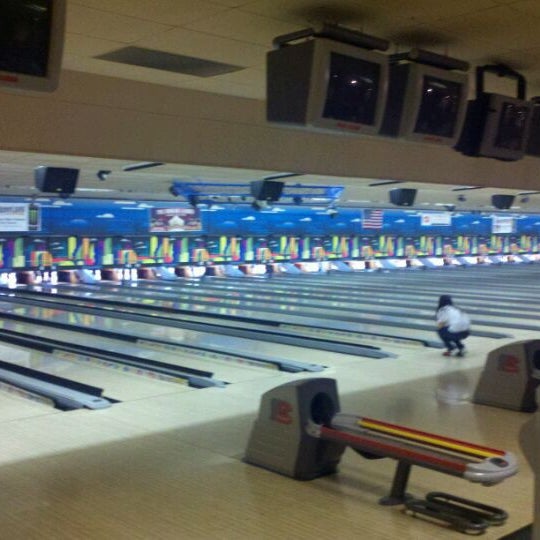 Schwoegler's Park Towne Lanes - Bowling Alley in Madison