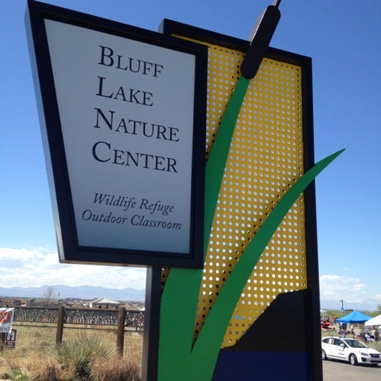 Bluff Lake Nature Center - Park in Stapleton