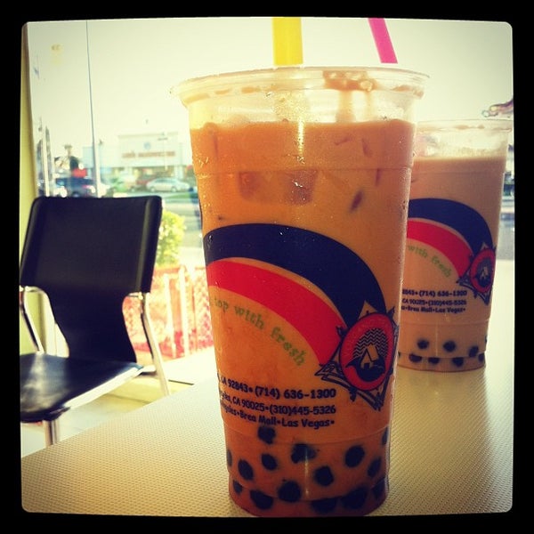 Volcano Tea House (Now Closed) - Tea Room