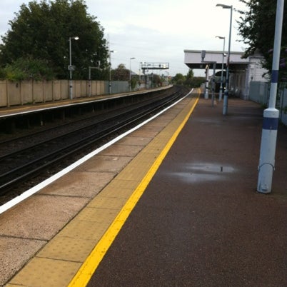Northfleet Railway Station (NFL) - 1 tip