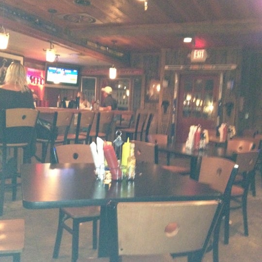 Pierson's Grille & Spirits - 2601 Cliff Dweller Dr